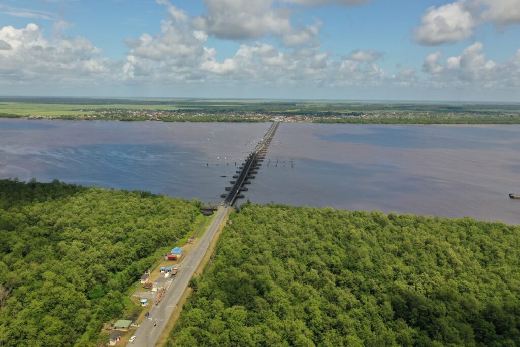 Berbice River Bridge – National Trust